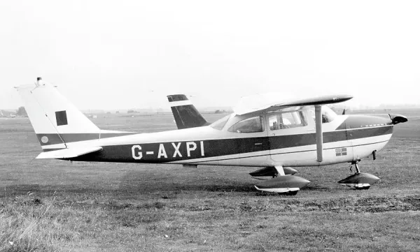 Cessna P172D Skyhawk mit Powermatic; Luftfahrzeugzeichen