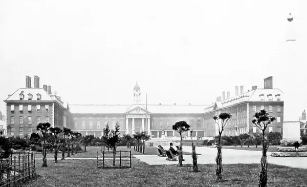 Chelsea Hospital, London Our beautiful Wall Art and Photo Gifts include ...