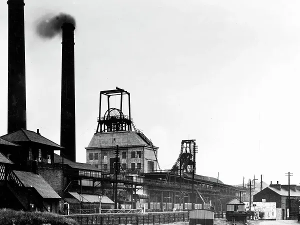 Denaby Main Colliery early 1900s Our beautiful Wall Art and Photo Gifts ...