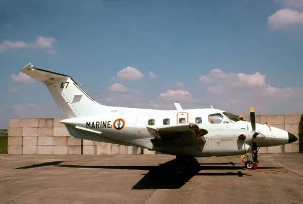 Embraer EMB-121 Xingü 47 Unsere schönen Wandkunst- und Fotogeschenke ...