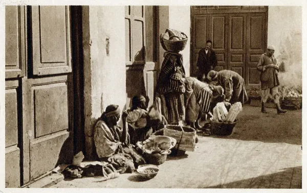 Libya Saharan African Women at the Market Our beautiful Wall Art and ...