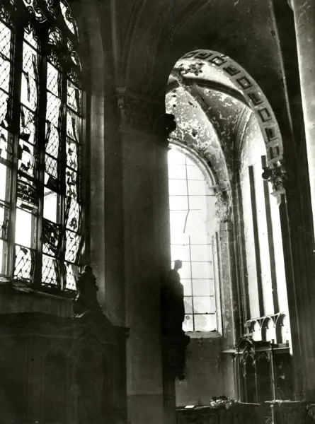 Malines Cathedral damaged by German shell, WW1 Our beautiful Wall Art ...