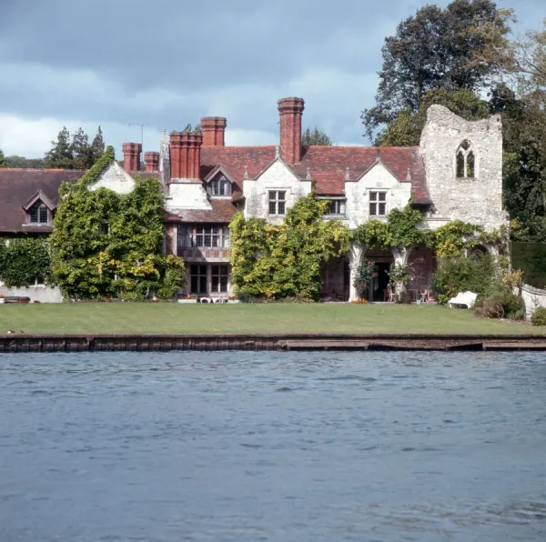 Medmenham Abbey, Medmenham, Buckinghamshire Our beautiful Wall Art and ...