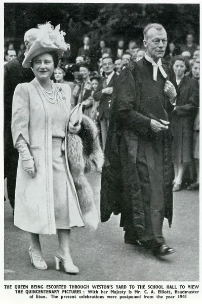 Jigsaw Puzzle of A Royal visit to Eton College by The King and Queen