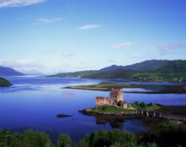 Dornie Wallpaper Dornie Hi Res Stock Photography And Images Alamy