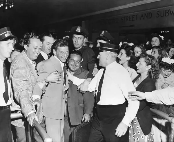 Frank Sinatra Mobbed by Fans Our beautiful Wall Art and Photo Gifts ...