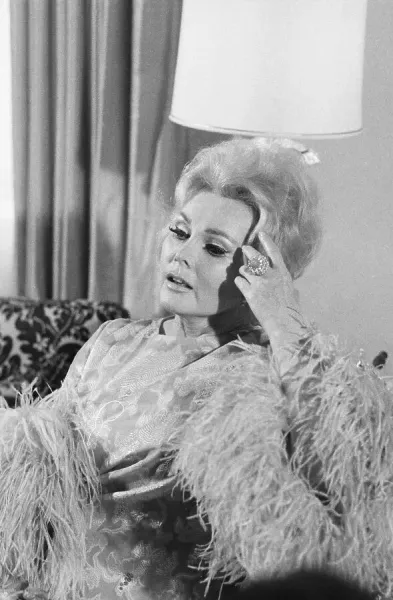 Zsa Gabor Zsa Zsa Gabor Hospitalized After Elizabeth Taylor's Death