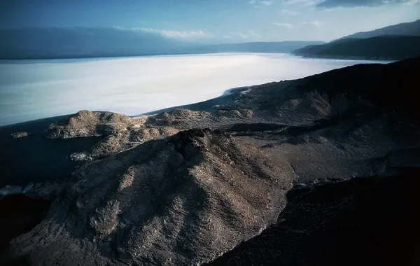 Assal Lake Mountains