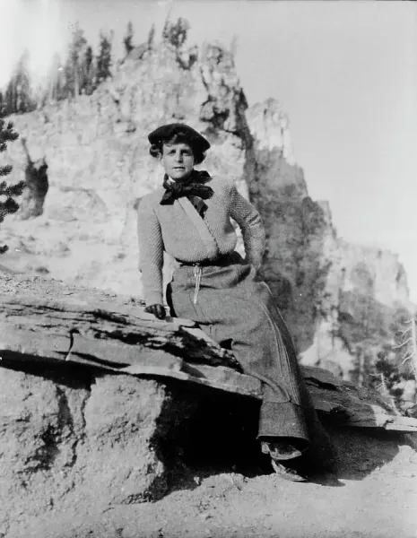 Frances Benjamin Johnston, full-length portrait Our beautiful Wall Art ...