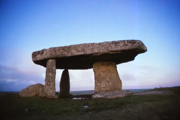 Quoit Cornwall Mike's Cornwall: Over 5000 Years Old: The Mysterious