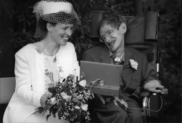 Stephen Hawking Wife